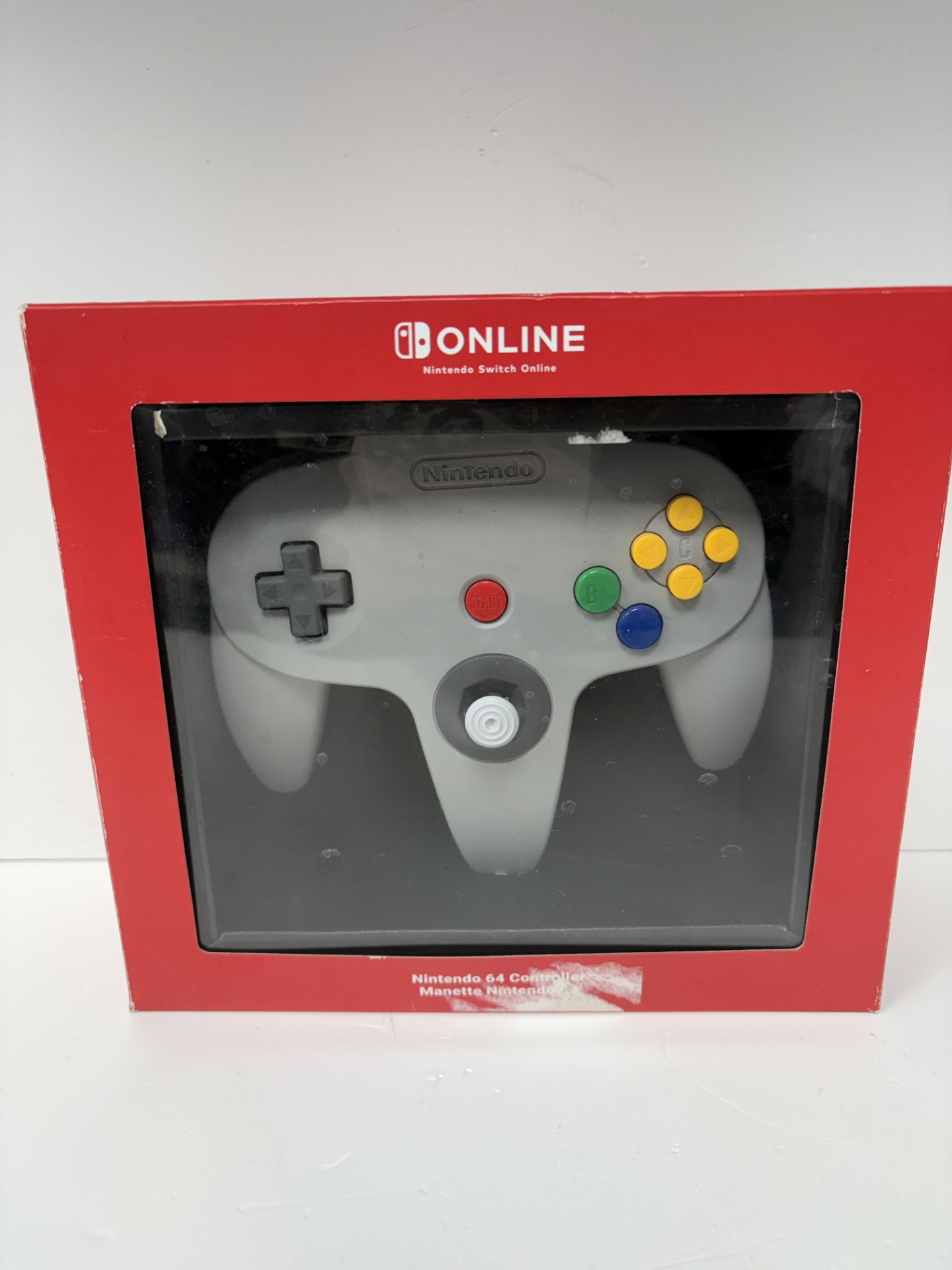 Pre-owned NINTENDO NINTEDNO 64 CONTROLLER FOR THE SWITCH BOXED - Own4Less